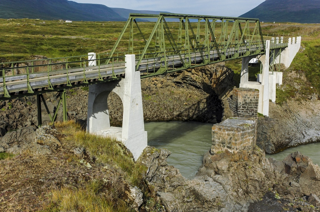 L’Île d’Enfer / Vítiseyjan chap.4a/fjórði 4a – L'Île d'Enfer / Vítiseyjan